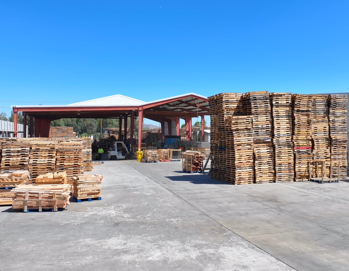 CAREERS – AAA Pallet